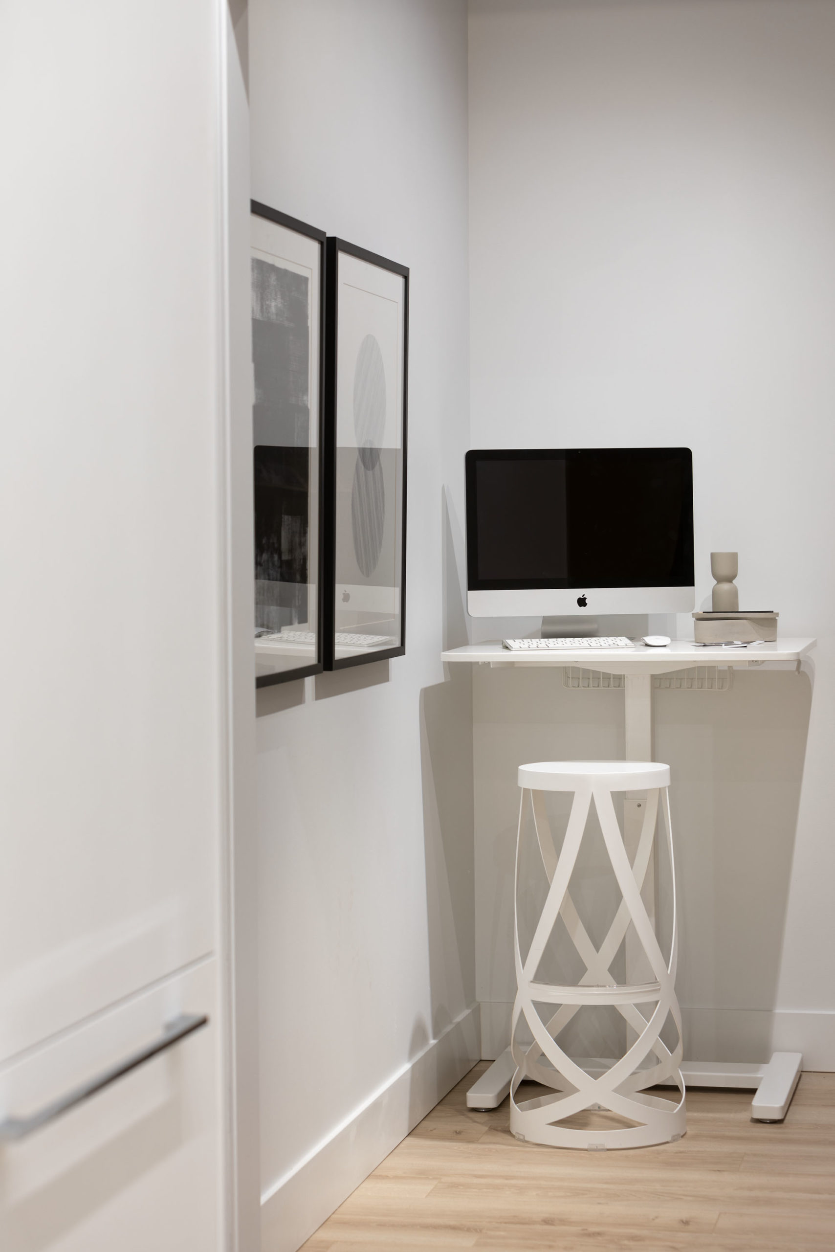 Akimbo - Area3 Design