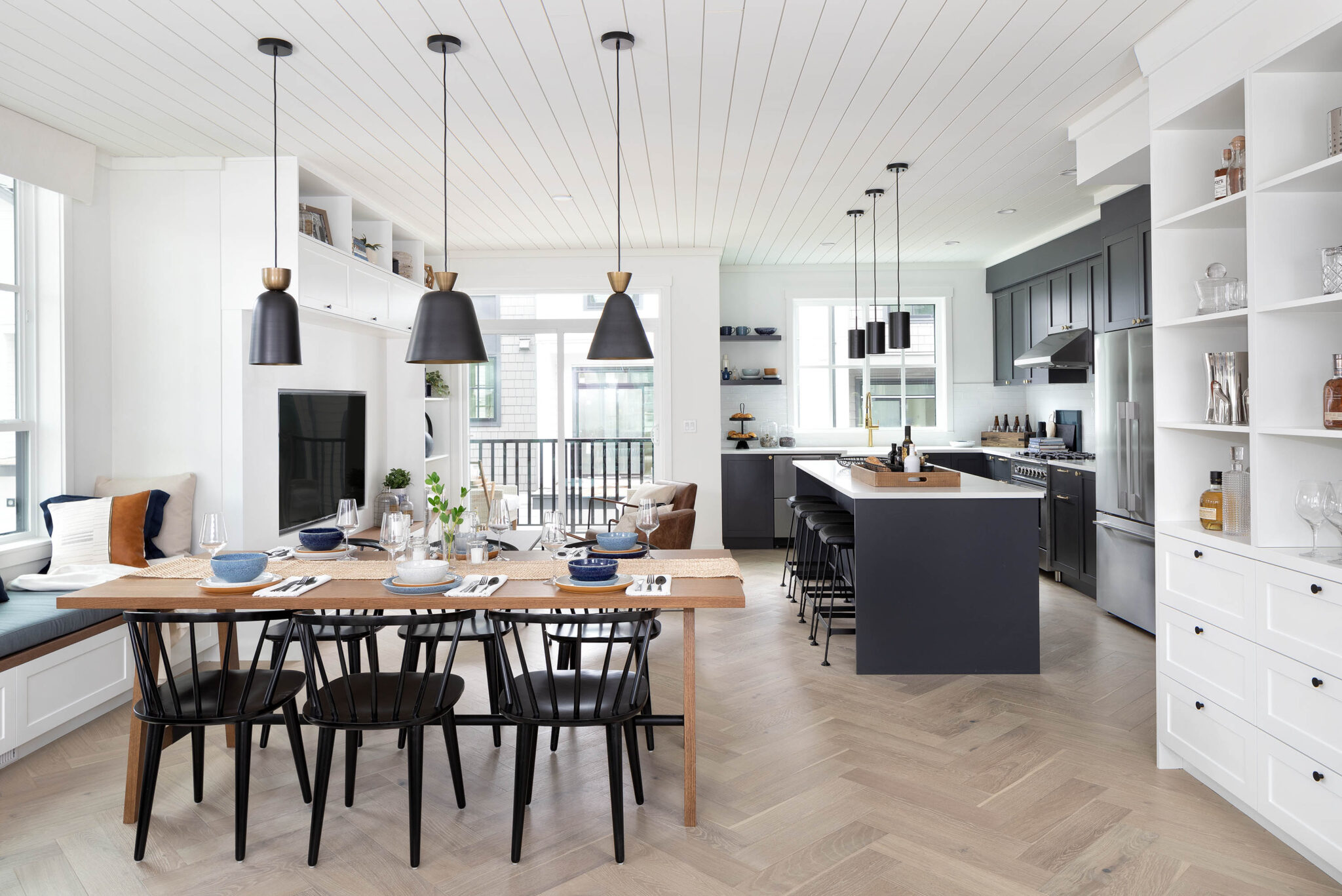 Holden Row - Area3 Design